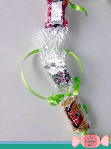 How to Make Candy Leis for Graduation - The Candy Lei